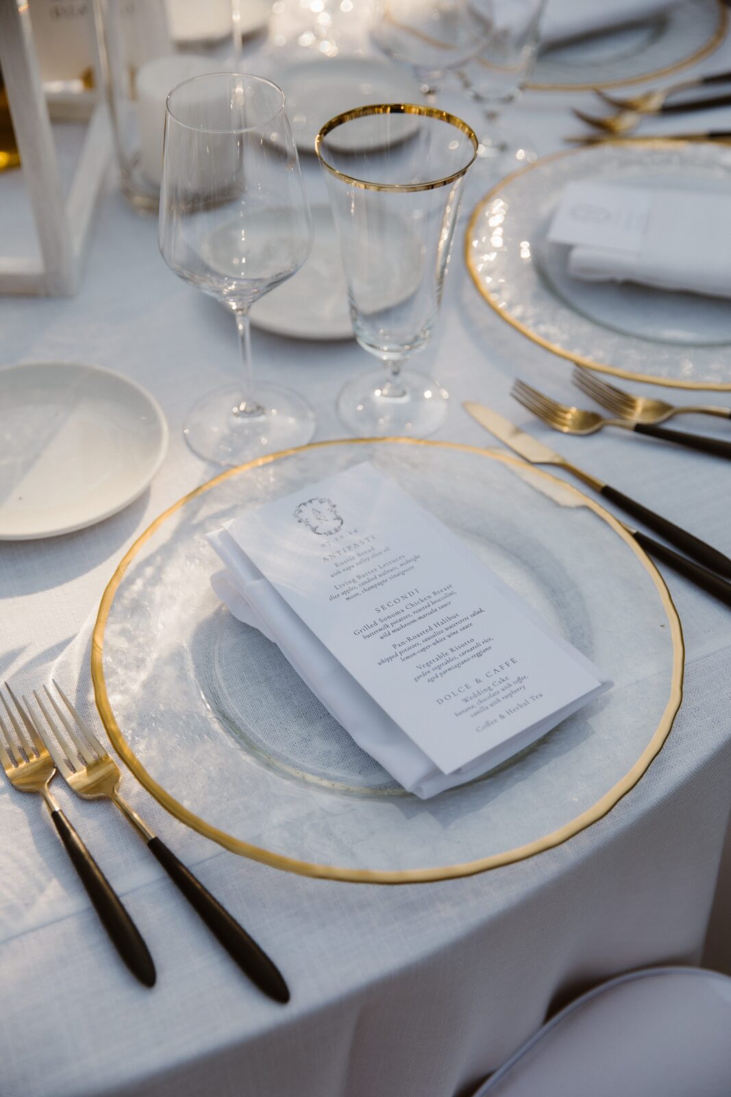 An Effortless Elegant Summer Wedding In St Helena at Tre Posti - Carly ...